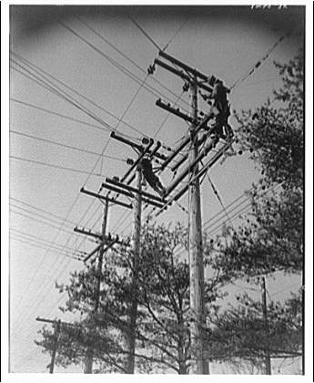 Vintage Photographs > PEPCo Linemen Working on Electric Utility Poles, 1935
